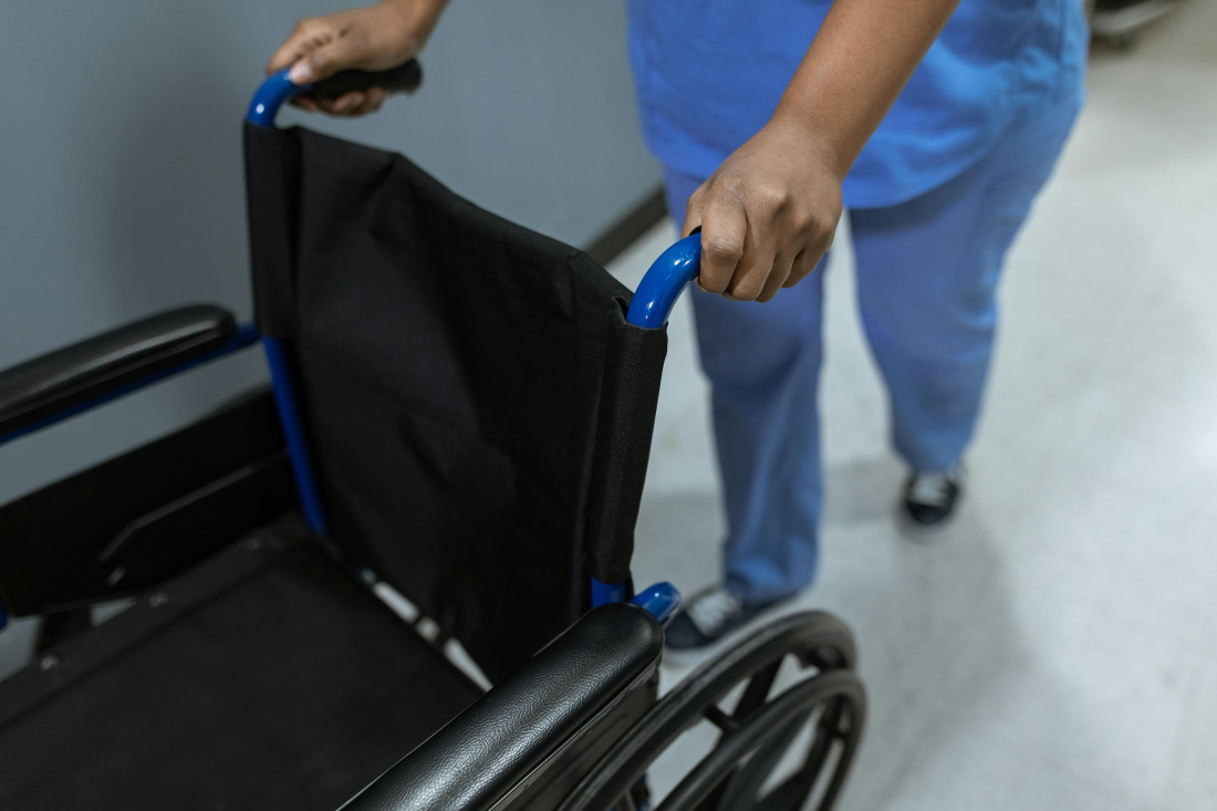 Hospital porter | Career Profiles | Buckinghamshire Skills Hub