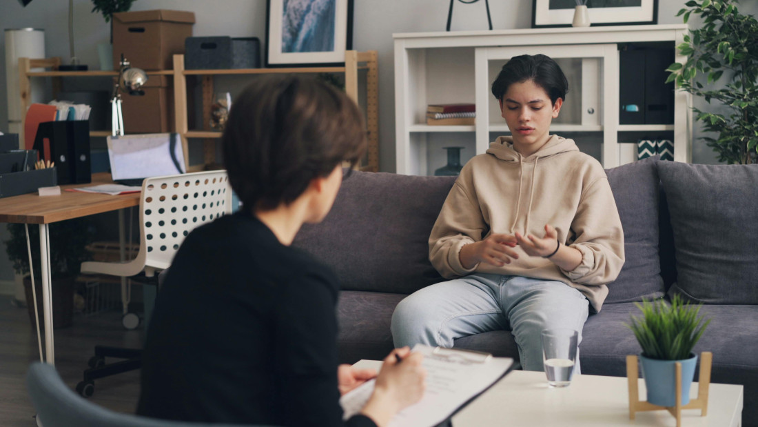Psychological wellbeing practitioner | Career Profiles ...